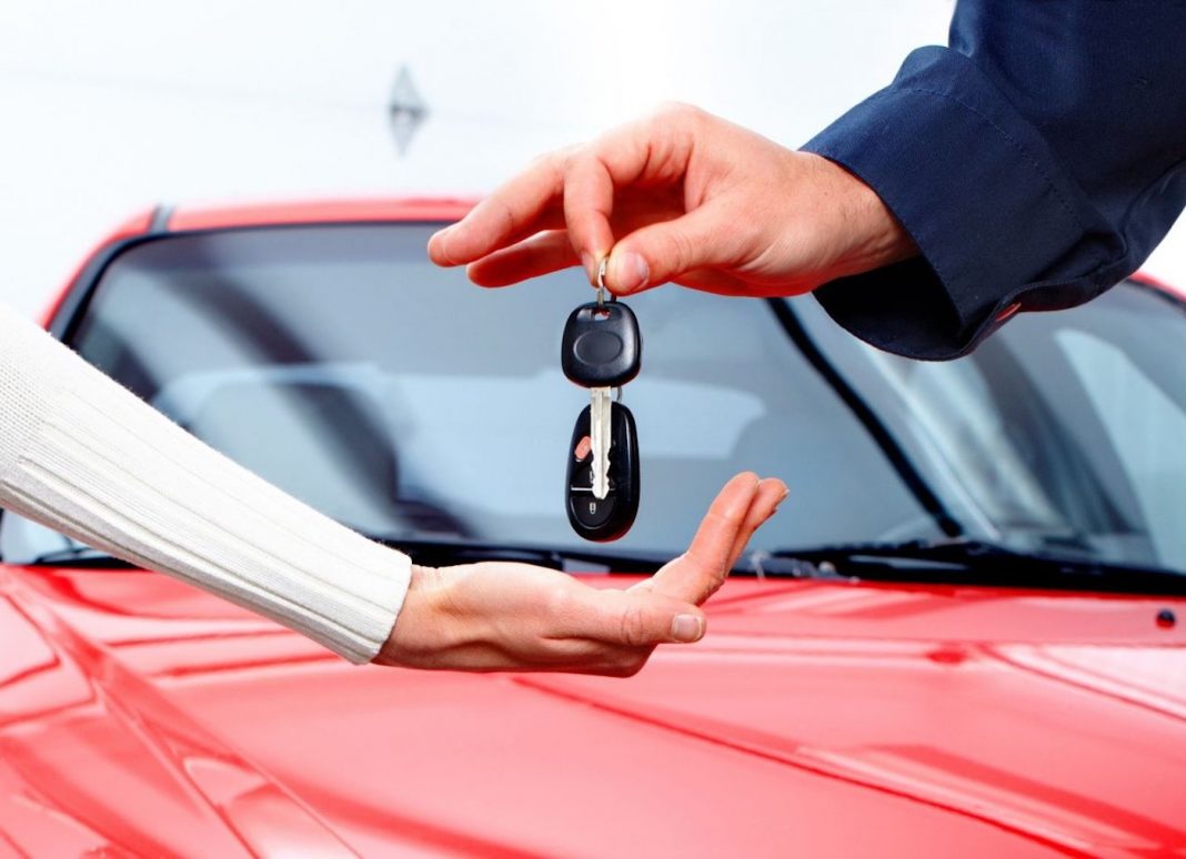 Rolls Royce Buyers: How to Find Clients for Luxury Car Sales - ELMENS