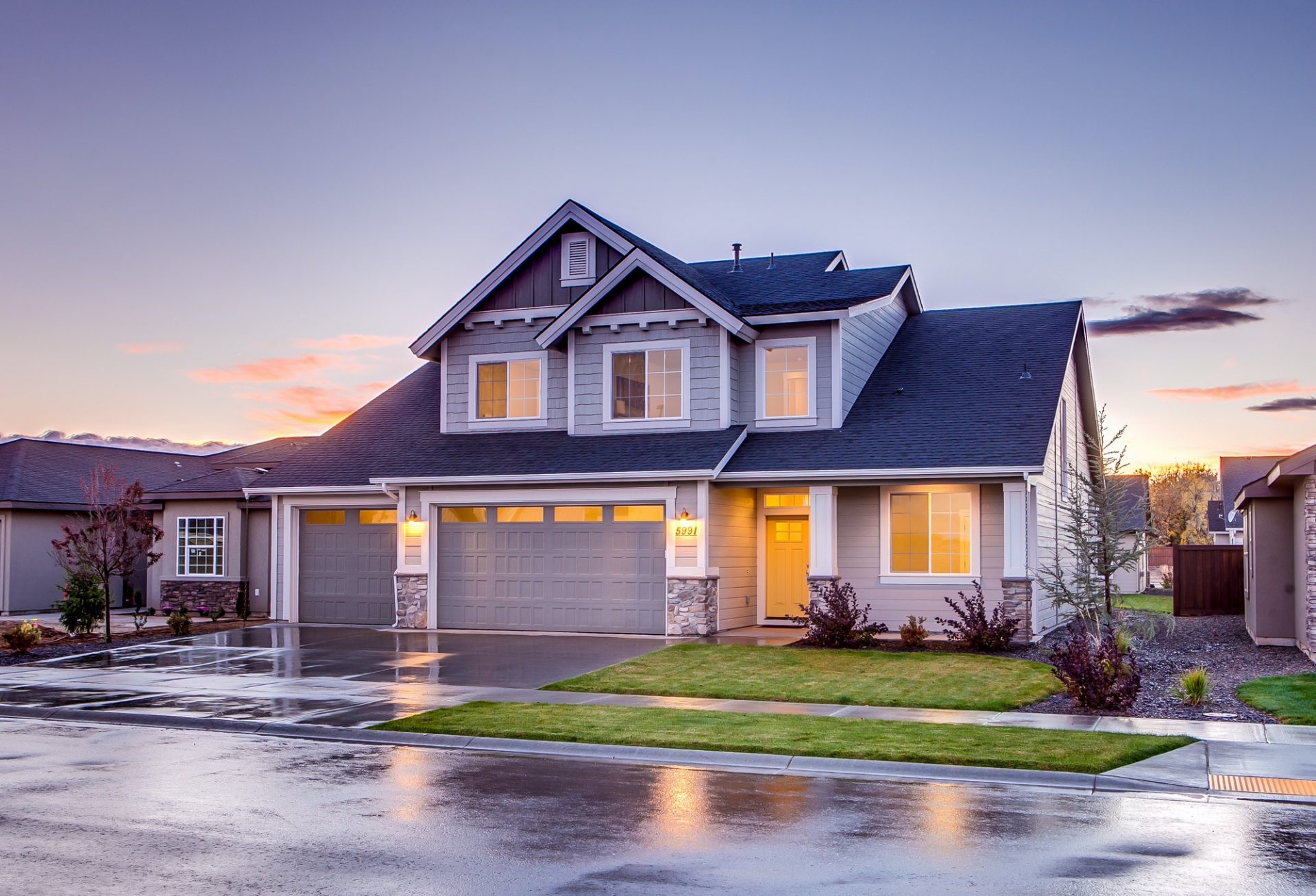 7 Factors to Consider When Choosing the Right Home Location - ELMENS