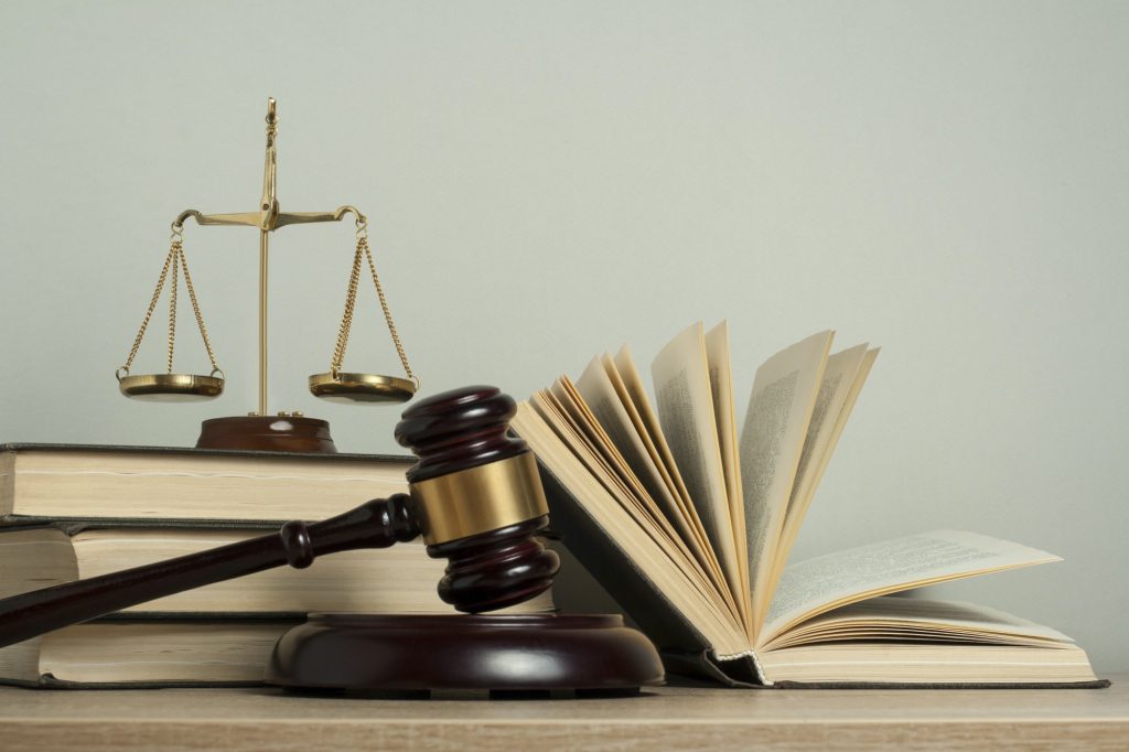 Ultimate Guide to Starting a Law Practice - ELMENS