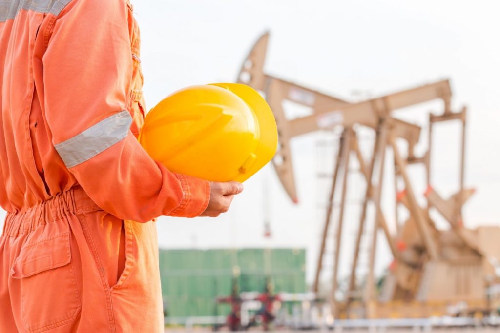 Hurting From Oil Field Injuries? Signs You Need to Hire an Attorney ...