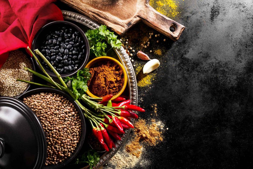 7 Most Popular Italian Herbs and Spices & How to Use Each - ELMENS