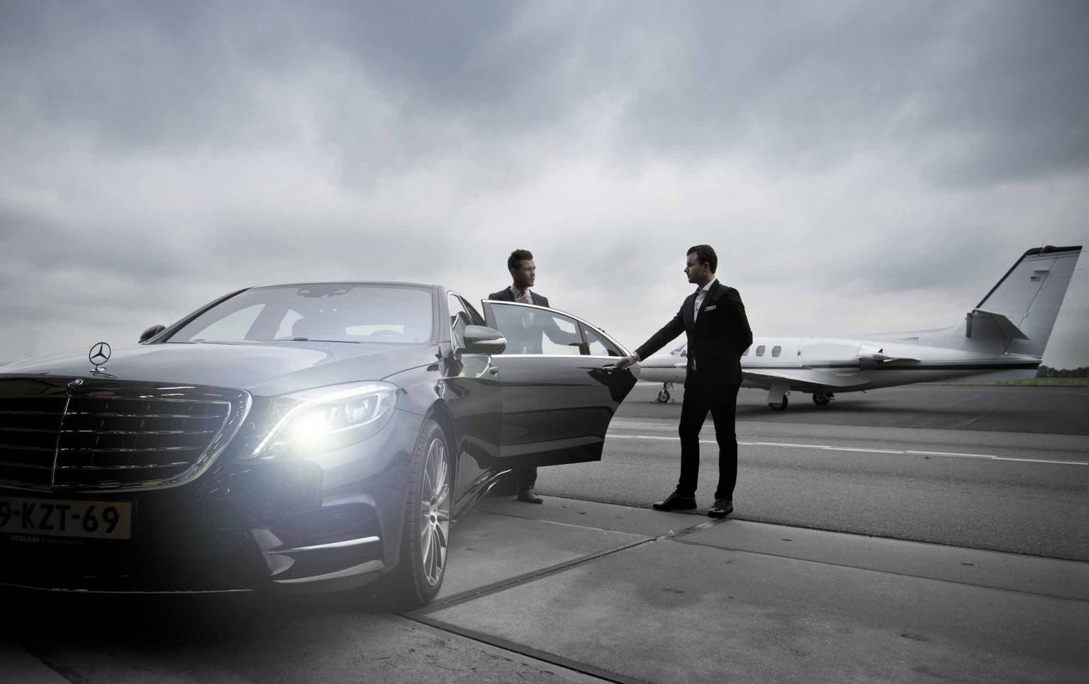 Arrive in Style: How a Limousine Can Make Your Birthday Celebration ...