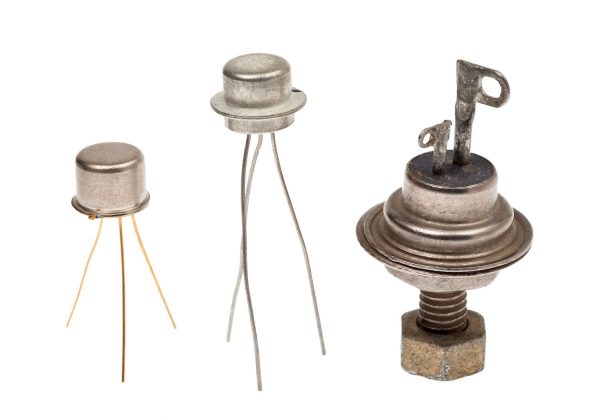 Different Types of Thyristors and Their Functions - ELMENS