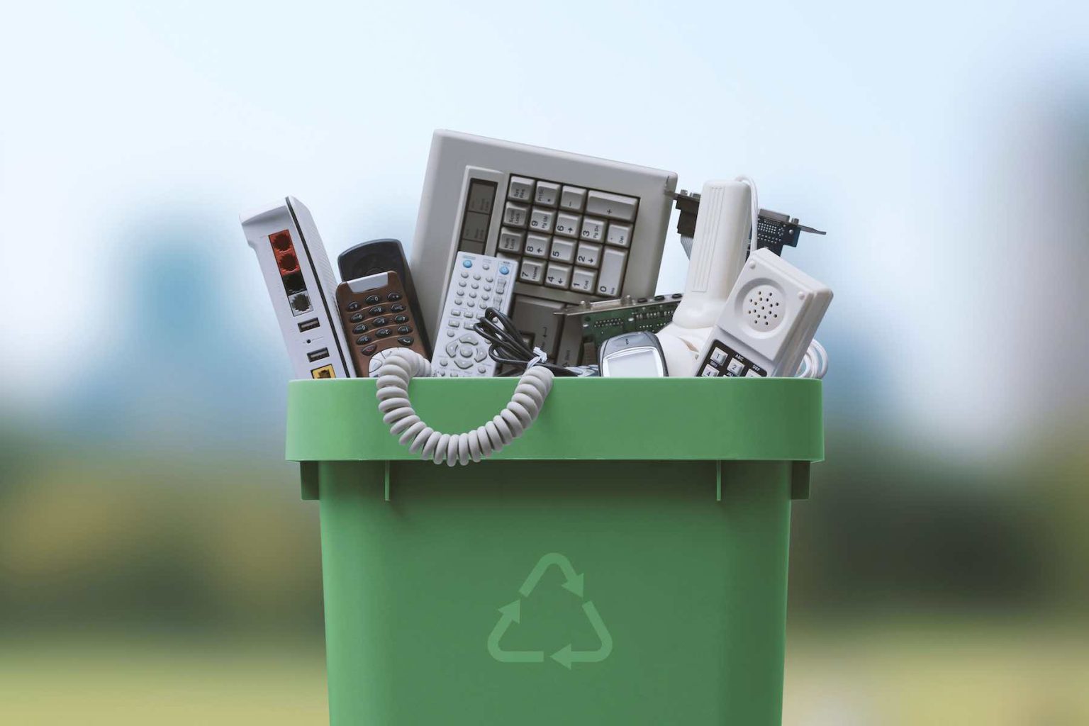 How To Responsibly Recycle Electronics And Minimize E-Waste - ELMENS